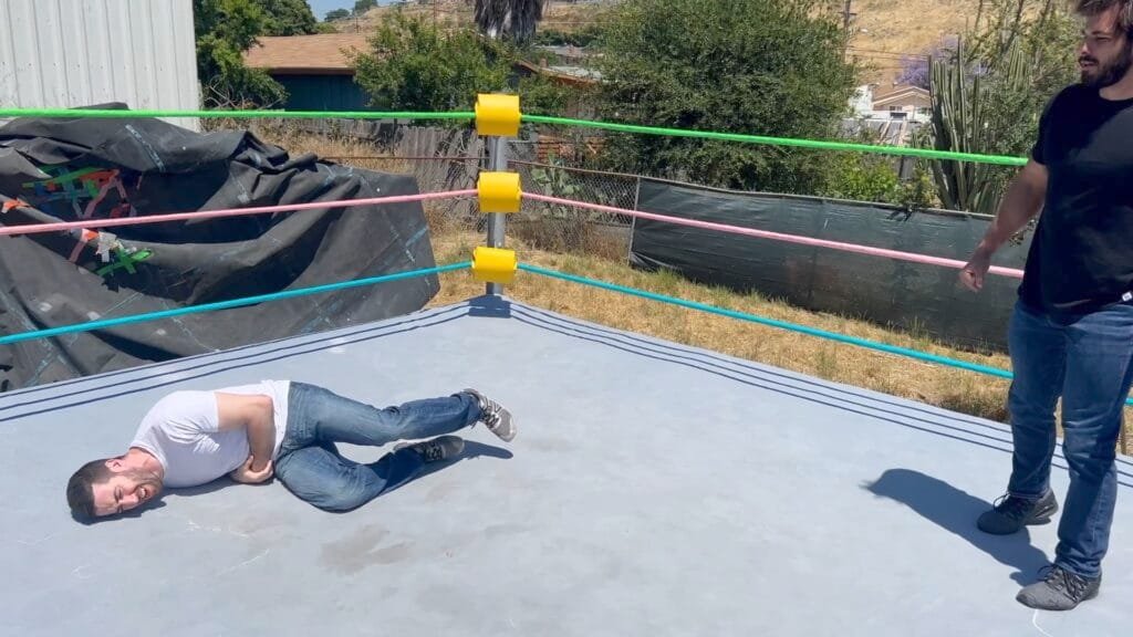 Slo-Mo Gut Punch and KO – Butt Wrestling Inc.